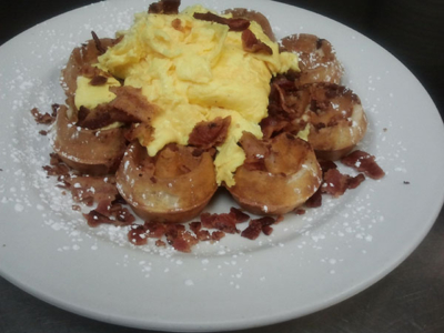 BACON WAFFLES AND EGGS – EggHeadzCafe